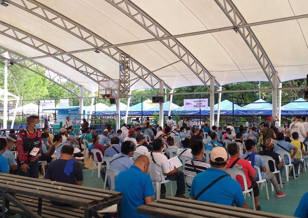 GCash enables 15,000 PUJ drivers with secure income opportunity through ...