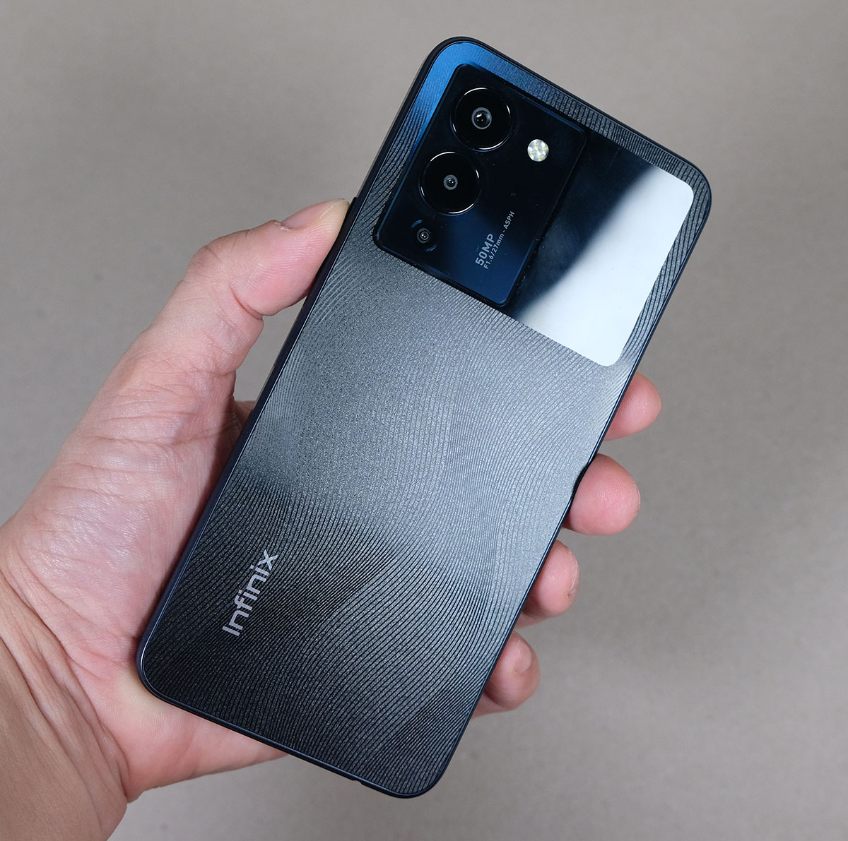 Infinix NOTE 12 (8GB+128GB) – Unboxing and First Impressions - MegaBites