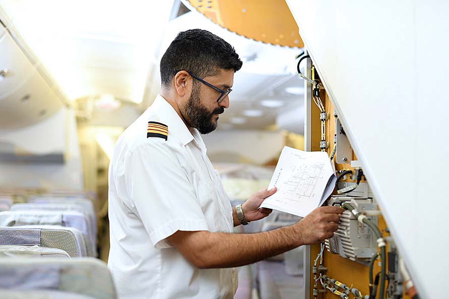 Emirates undertakes largest known fleet retrofit project as part of ...