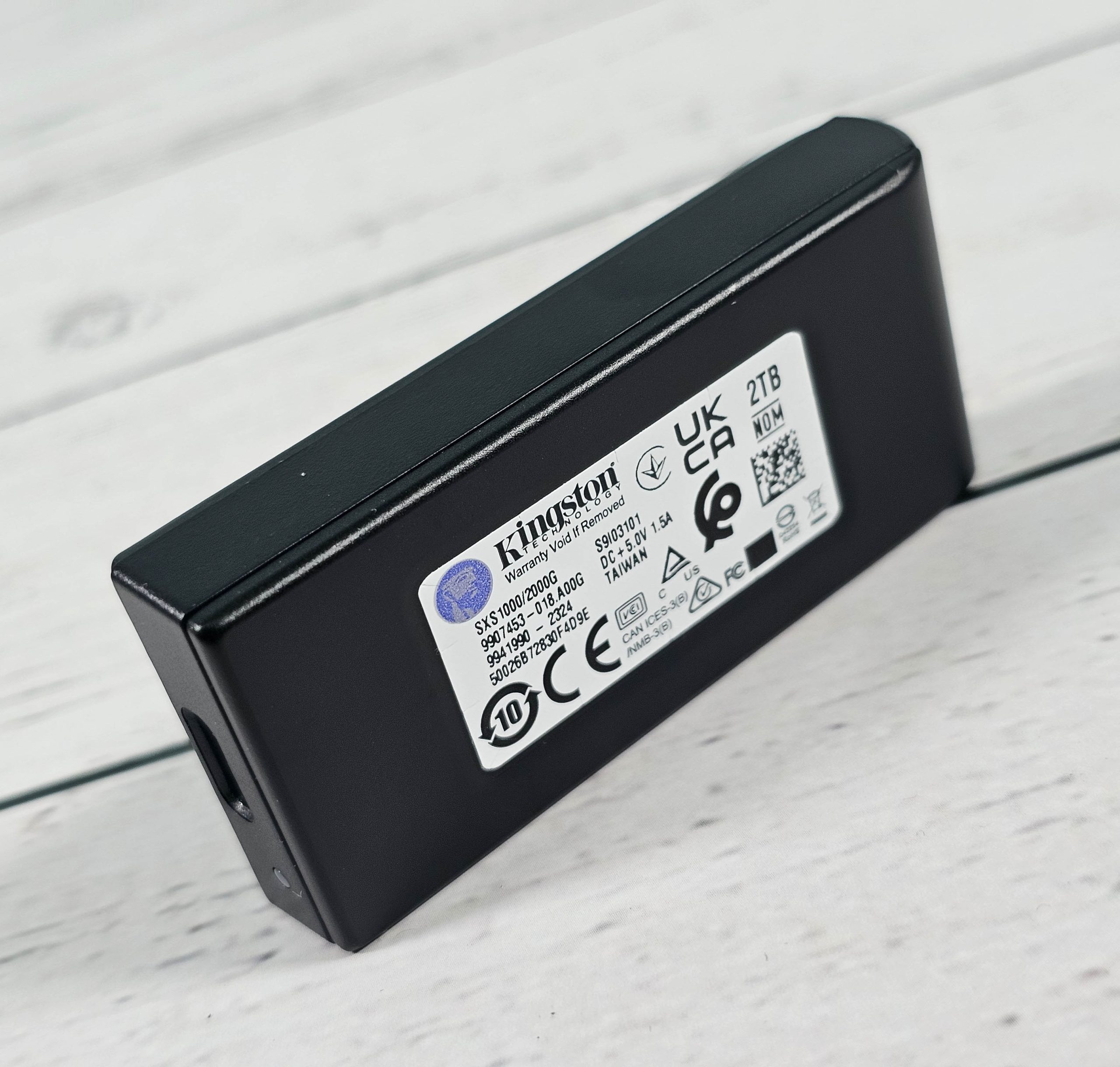 Review: Kingston XS1000 External SSD (2TB) - MegaBites