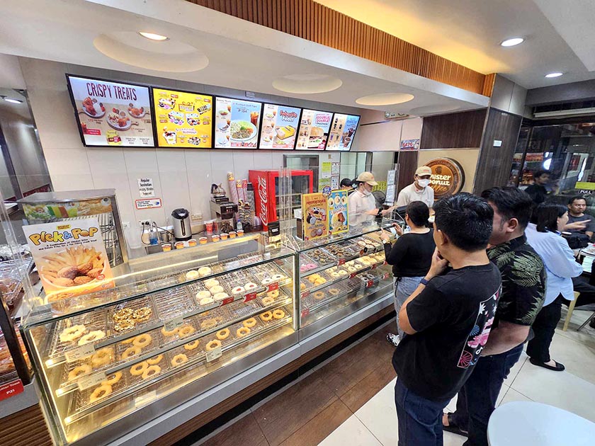 Mister Donut Greenhills Store Bids Farewell After 42 Years, Paves The ...