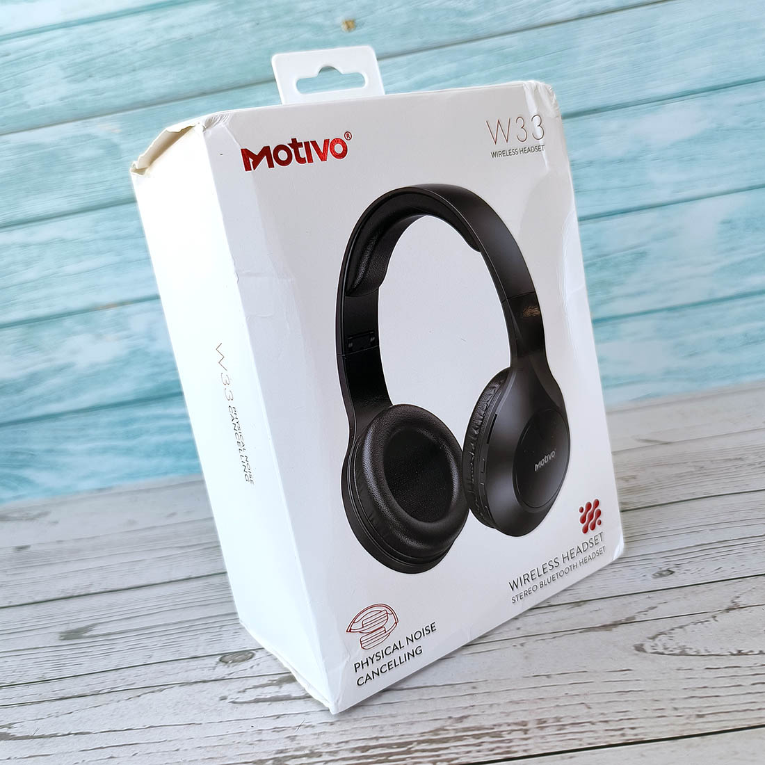 Motivo W33 Wireless Foldable Headphones - MegaBites