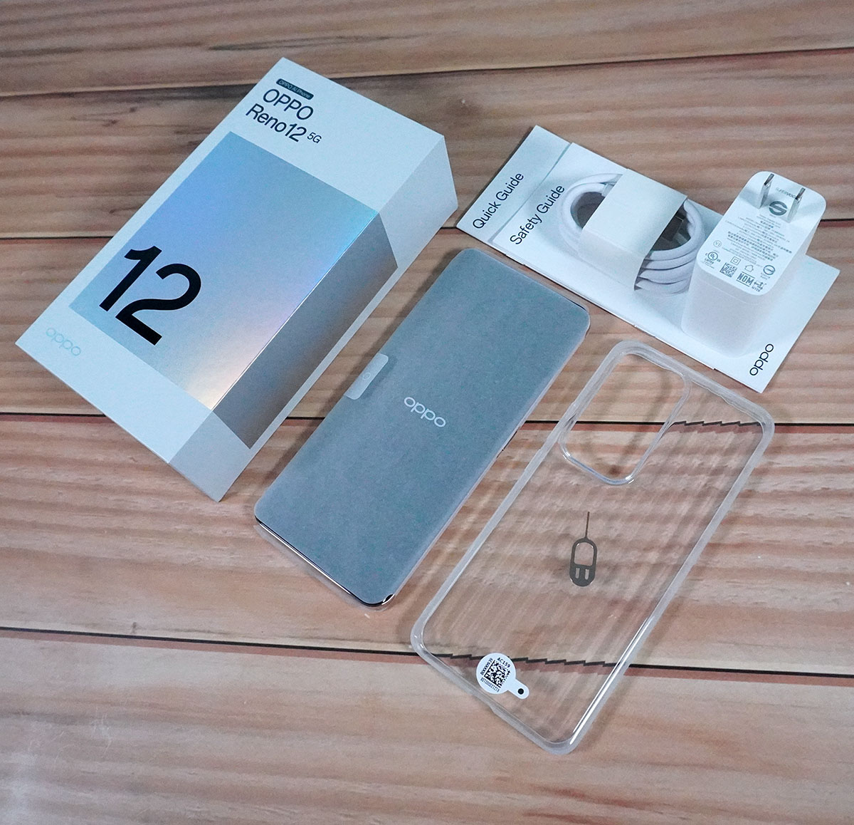 OPPO Reno 12 5G – Unboxing + First Look - MegaBites OPPO Reno 12 5G – Unboxing + First Look - MegaBites