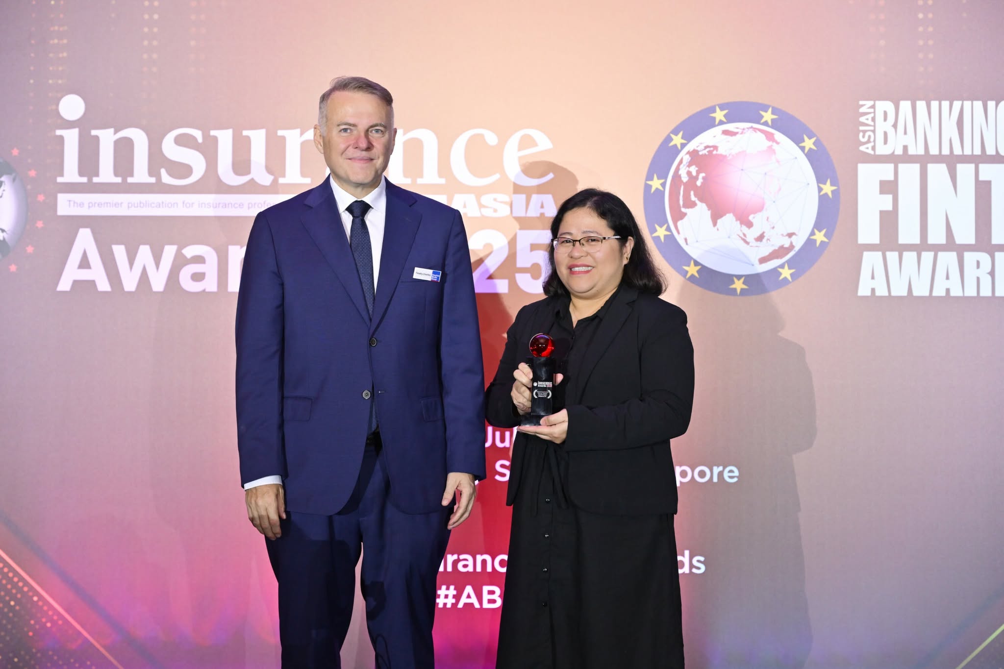 BESTSELLING SUN LIFE PRODUCT WINS PRESTIGIOUS INSURANCE ASIA AWARD ...